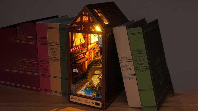 Colmar Town Book Nook Miniature Dollhouse - CraftDIYKit